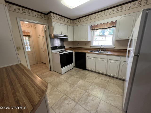 108 Forest Hill