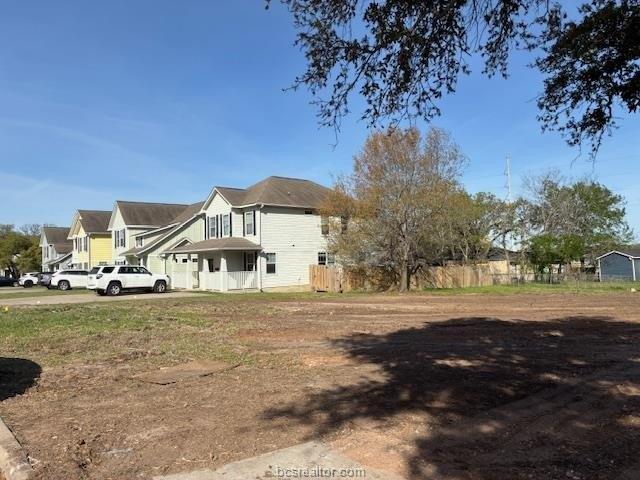 108 Fairway Dr, Bryan, TX 77801