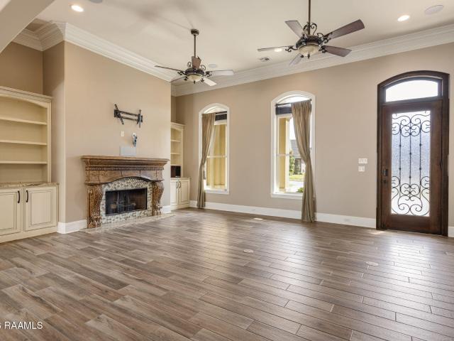 108 Fernridge Dr, Lafayette, LA 70508 | MLS #RA2600001 | Compass
