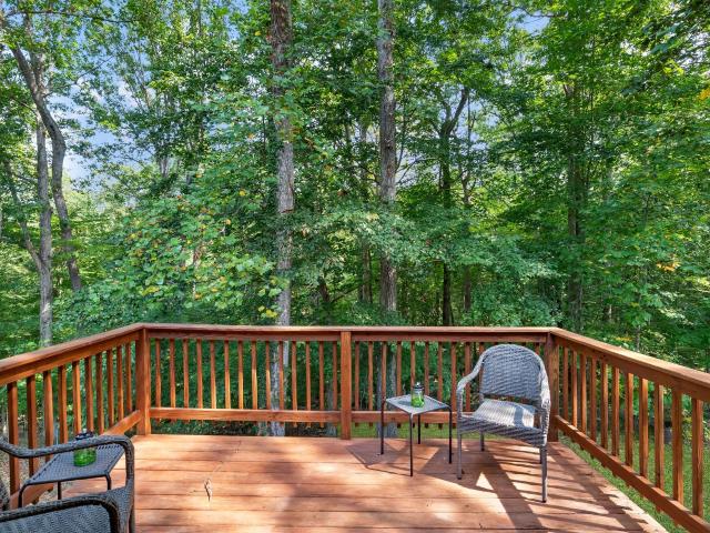 108 Katye Ct