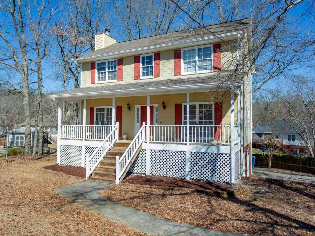 108 Kentwood Lane