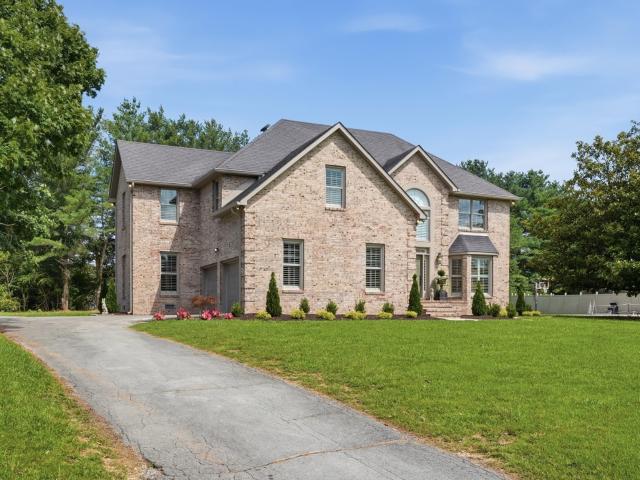 108 Kings Pl