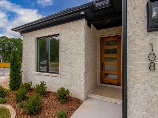 108 Kinley Loop