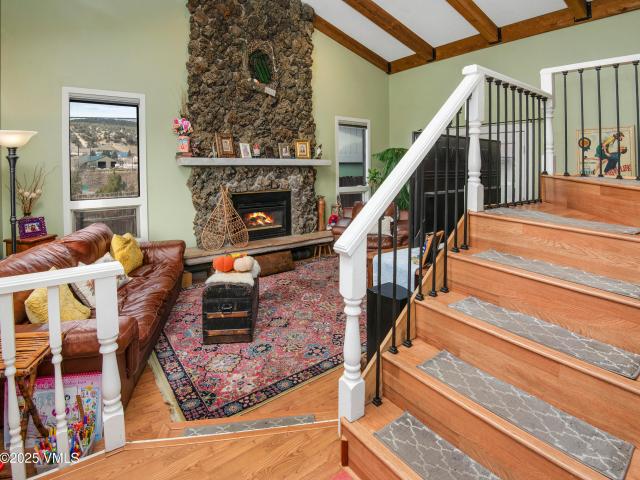 108 Howard St, Eagle, CO 81631 | MLS #1013