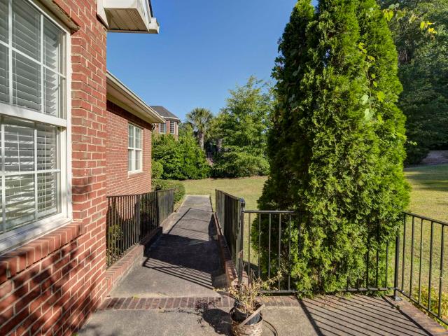 108 Hastings Point Drive