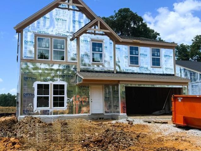 108 Hearthstone Ln, Radcliff, KY 40160