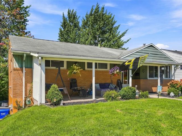 108 Hillside Dr