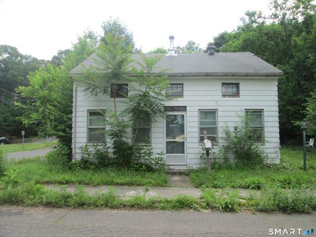 108 Humphrey St, Seymour, CT 06483