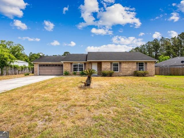 108 Huntington Dr, Kingsland, GA 31548
