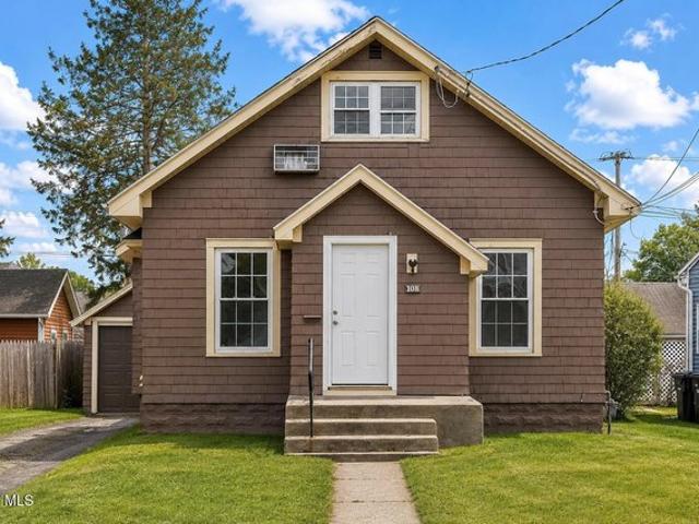 108 Jay St, Scotia, NY 12302