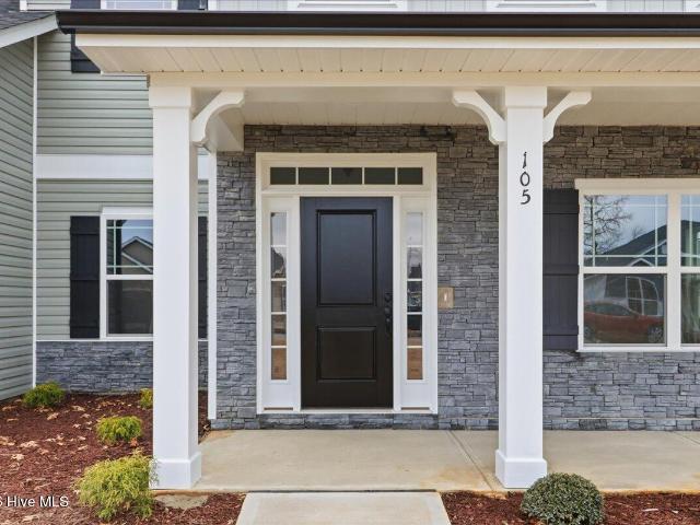 108 Jackson Ridge Way