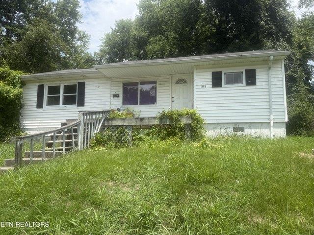 108 Jasper Ln, Oak Ridge, TN 37830