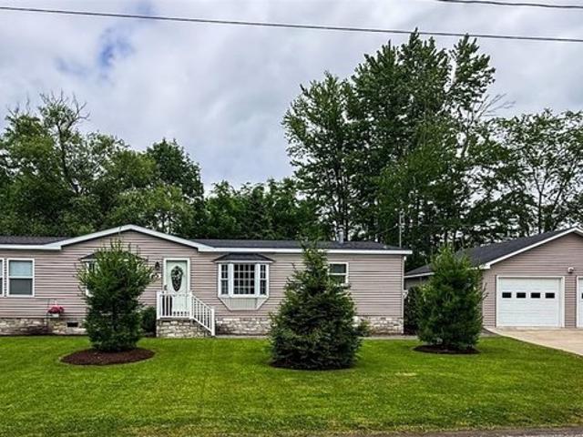 108 Onondaga Ave, Canastota, NY 13032