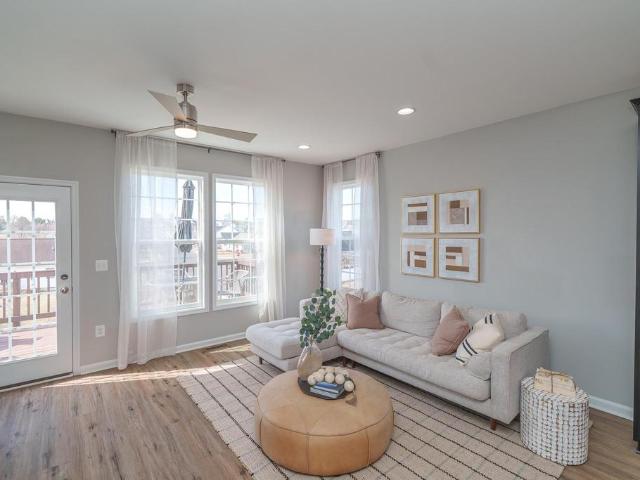 108 Oakshire Ct