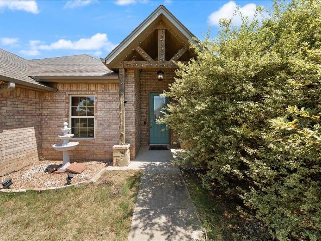 108 Oakridge Drive