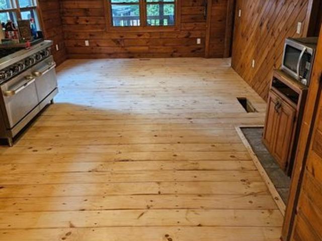 108 Old Bennington Rd, Greenfield, NH 03047