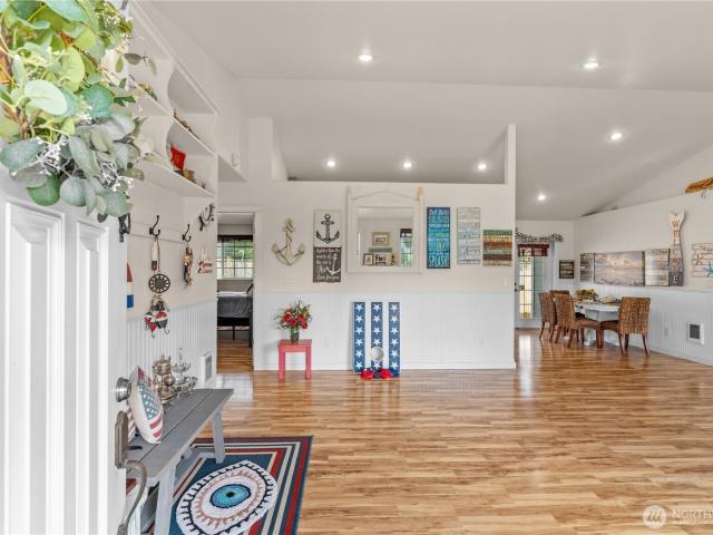 108 Old Hill Road