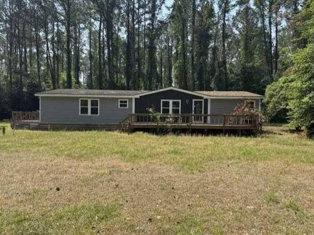 108 Olney Station Dr, Ellabell, GA 31308
