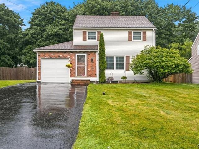 108 Ormsby Dr, Syracuse, NY 13219