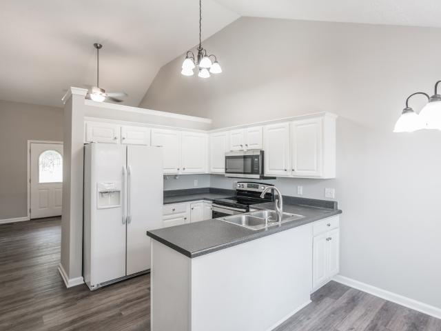 108 Longview Dr