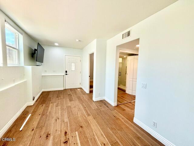 108 Los Feliz Street