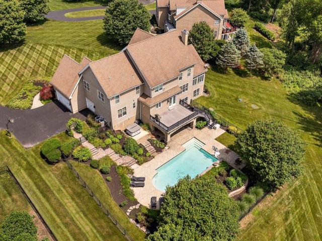108 Lavender Hill Lane