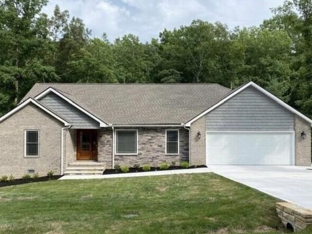 108 Lechmere Dr, Crossville, TN 38558