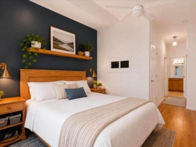108 Monroe St # 2A