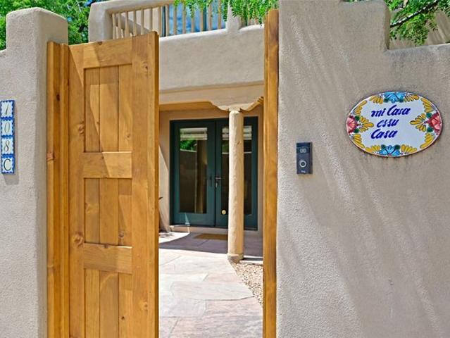 108 Monte Vista Pl Apt C, Santa Fe, NM 87501