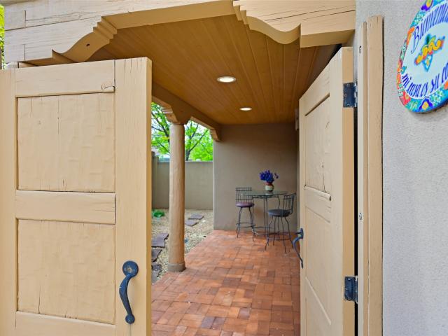 108 Monte Vista Place B