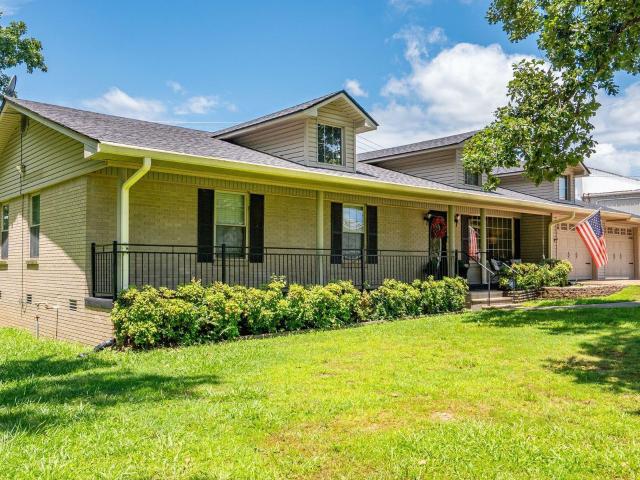 108 Mossman St