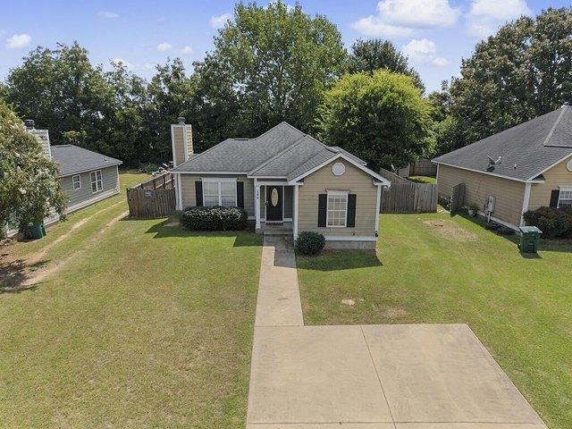 108 Mayfield Dr, Leesburg, GA 31763
