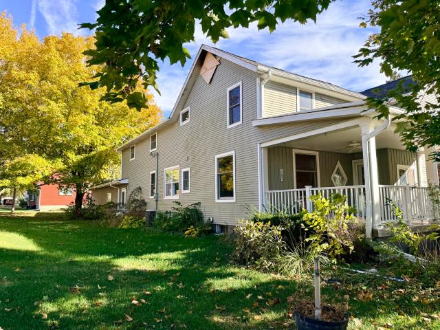 108 Main St, Walnut, IL 61376 | Compass