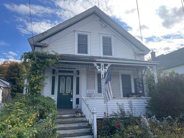 108 Main St, Ludlow, VT 05149