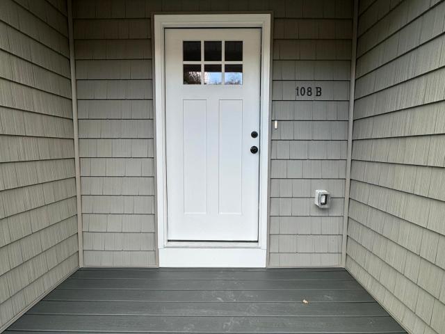 108 Mammoth Road # B