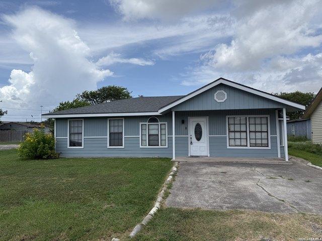 108 Marilyn Dr, TX 78359