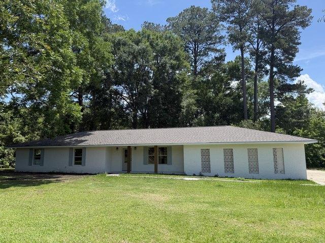 108 McDonald Ln, Columbia, MS 39429