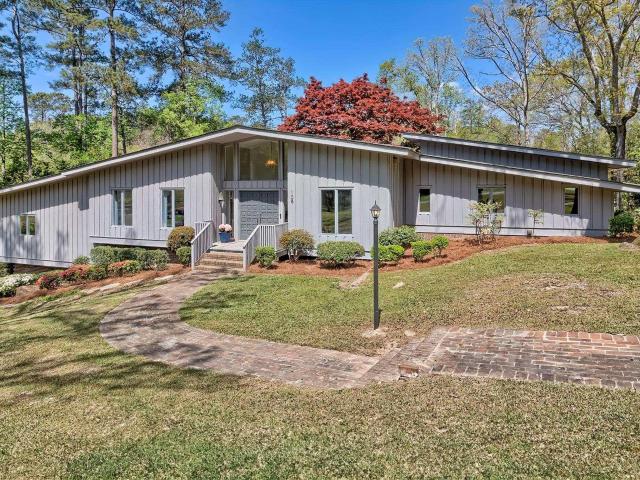 108 Middlebrook Drive