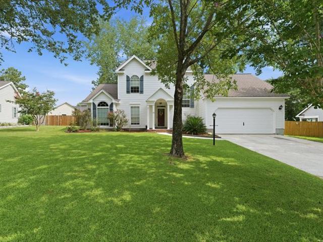 108 Millburgh Ln, Goose Creek, SC 29445