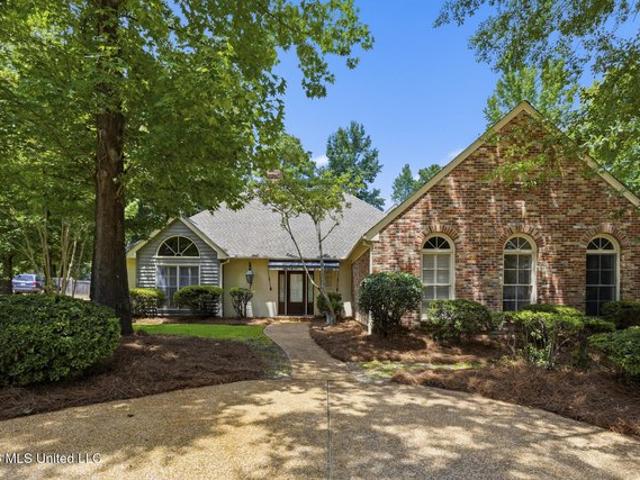 108 Muscadine Hl, Madison, MS 39110