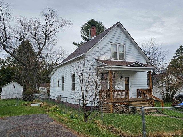 108 N Tamarack St, Gwinn, MI 49841
