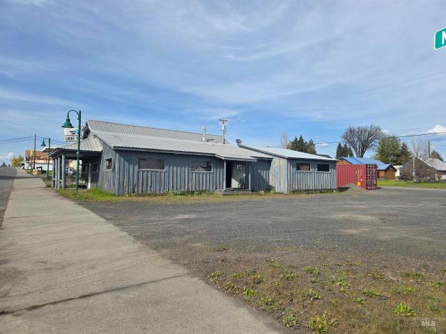 108 N Main St