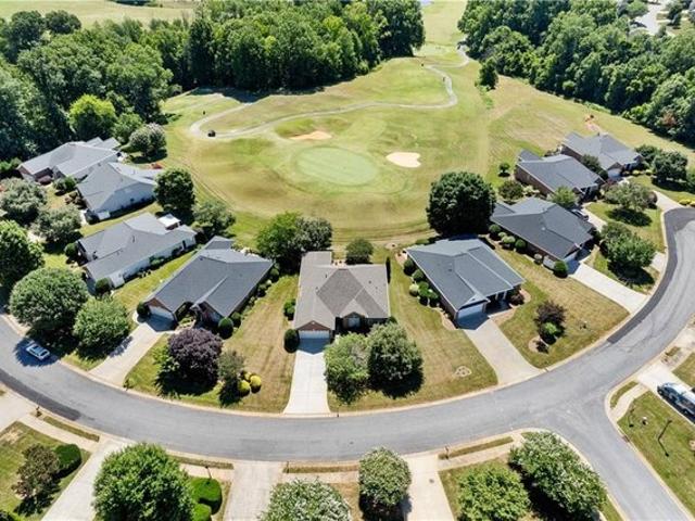 108 N Niblick Ct, Advance, NC 27006