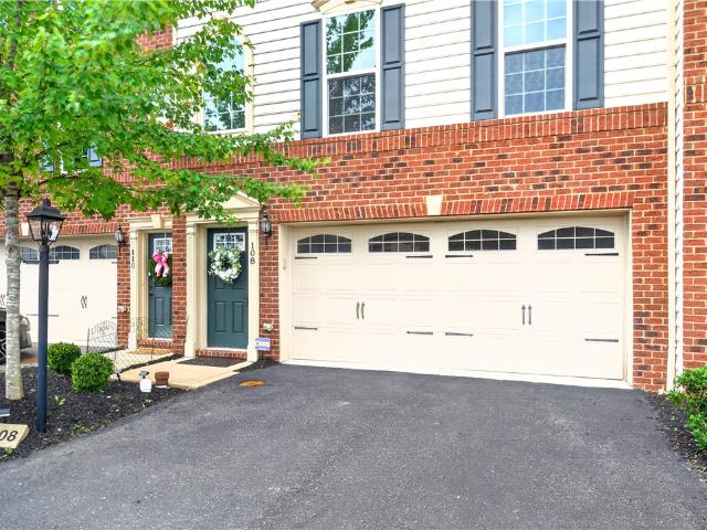 108 Noble Woods Drive
