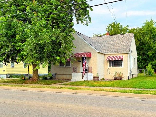 108 S Otter Creek Rd, Streator, IL 61364