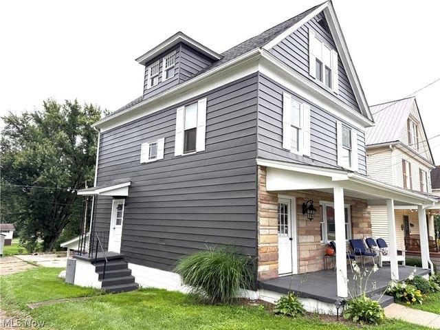108 S Paul St, Woodsfield, OH 43793