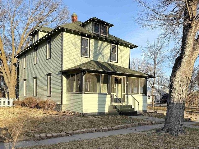 108 S Sycamore St, North Platte, NE 69101