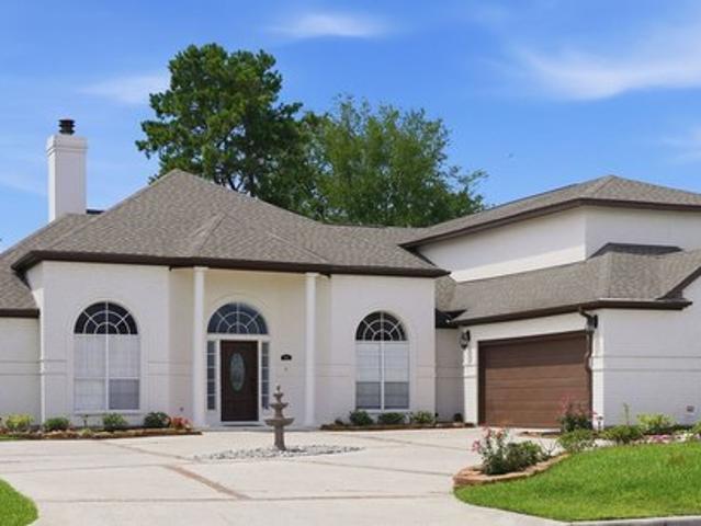 108 Somerton Dr, Montgomery, TX 77356