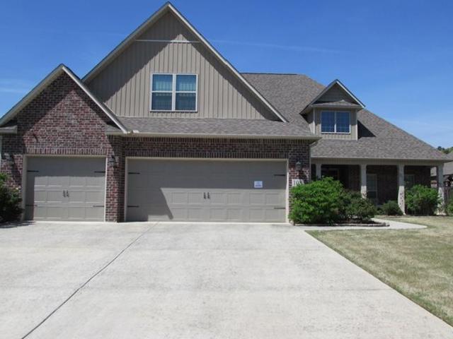 108 Somer Oaks Dr, Huntsville, AL 35811