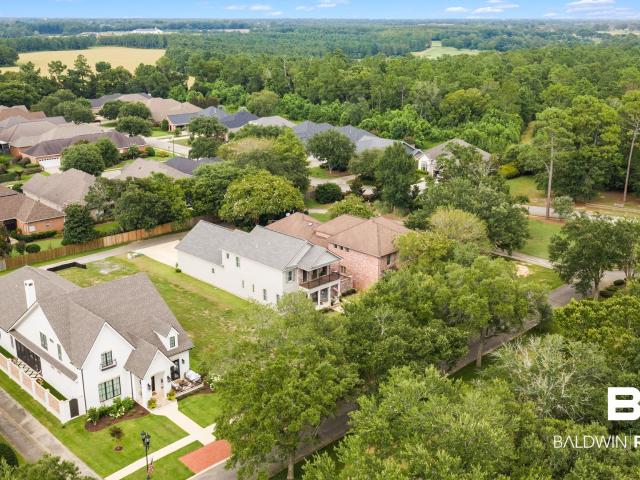 108 Savannah Sq